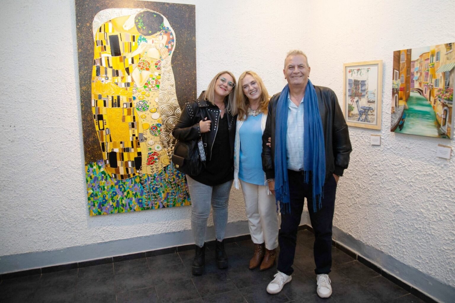 Las alumnas del taller Manresa Atelier exponen sus pinturas en Salas de ...